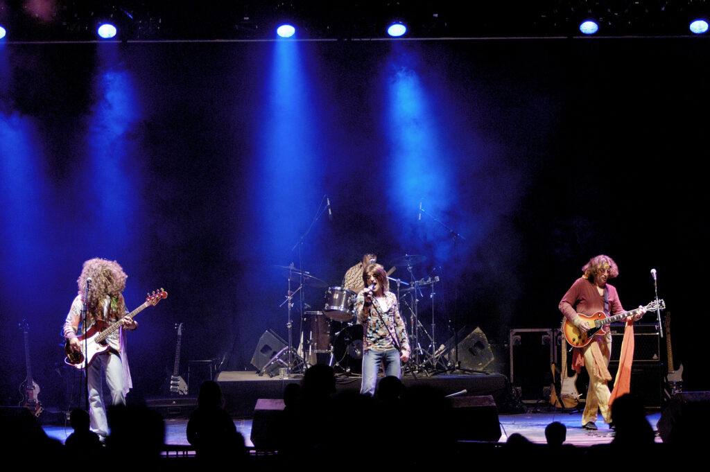 Les Légendes du rock - Tributes from the greatest rock groups